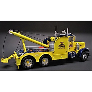 AMT Peterbilt 359 Wrecker Model Kit - 1/25 Scale Buildable Tow Truck for Kids and Adults (AMT1133)