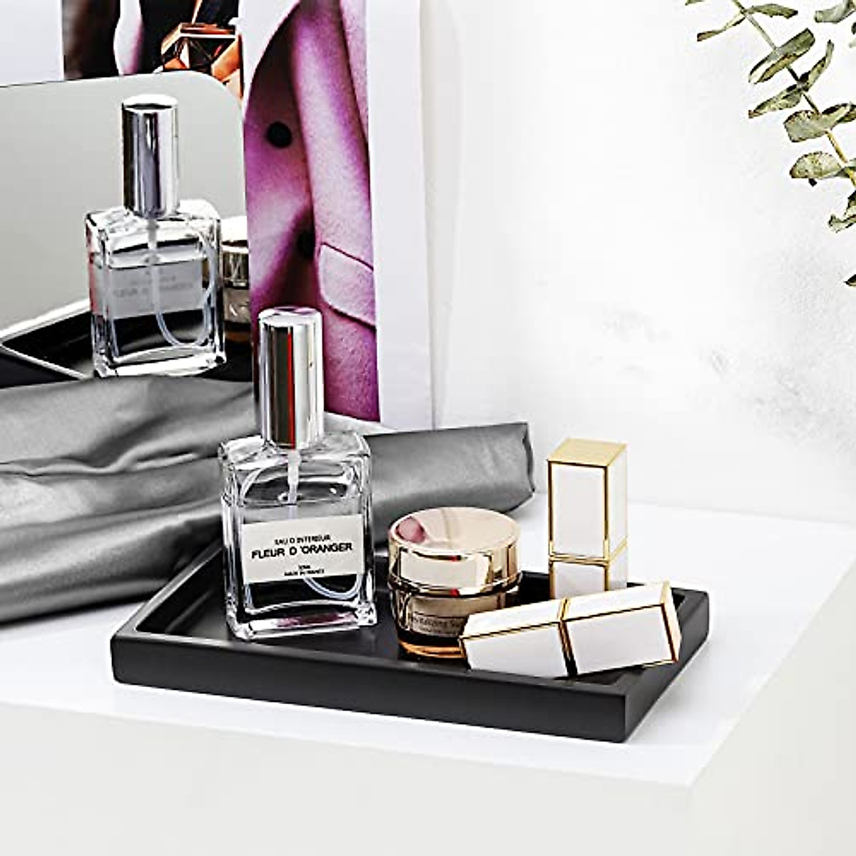 Luxspire Bathroom Vanity Tray, 8 x 4 inch Resin Dresser Jewelry Ring Dish Tank Storage Kitchen Sink Countertop Organizer Plate Holder for Perfume Soap Towel Bathroom Accessories, Mini, Matte Black