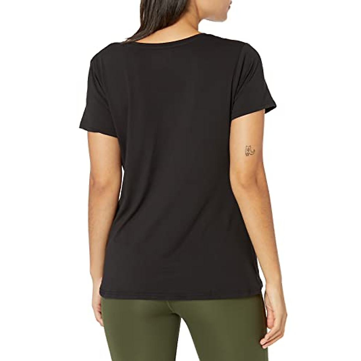 Amazon Essentials Women's Tech Stretch Short-Sleeve V-Neck T-Shirt (Available in Plus Size), Pack of 2, Black, Medium