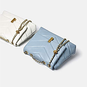 YXBQueen Quilted Flap Bag Quilted Shoulder Chained Bag Fashion Travel Bag Medium Crossbody Bag