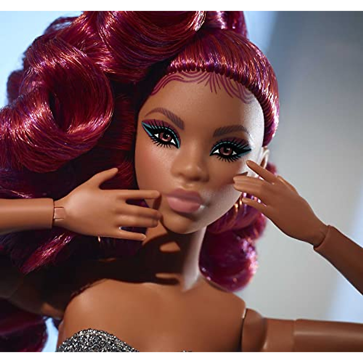 Barbie Signature Barbie Looks Doll (Petite, Red Hair) Fully Posable Fashion Doll Wearing Glittery Crop Top & Skirt, Gift for Collectors