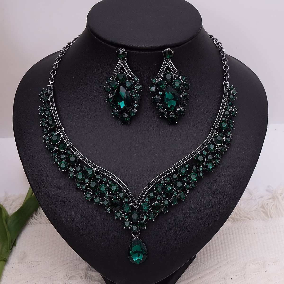 chaoyite Women's Statement Necklace Earrings Link Bracelet Set for Bride Austrian Crystal Wedding Bridal Costume Jewelry Sets (green crystal-black tone)