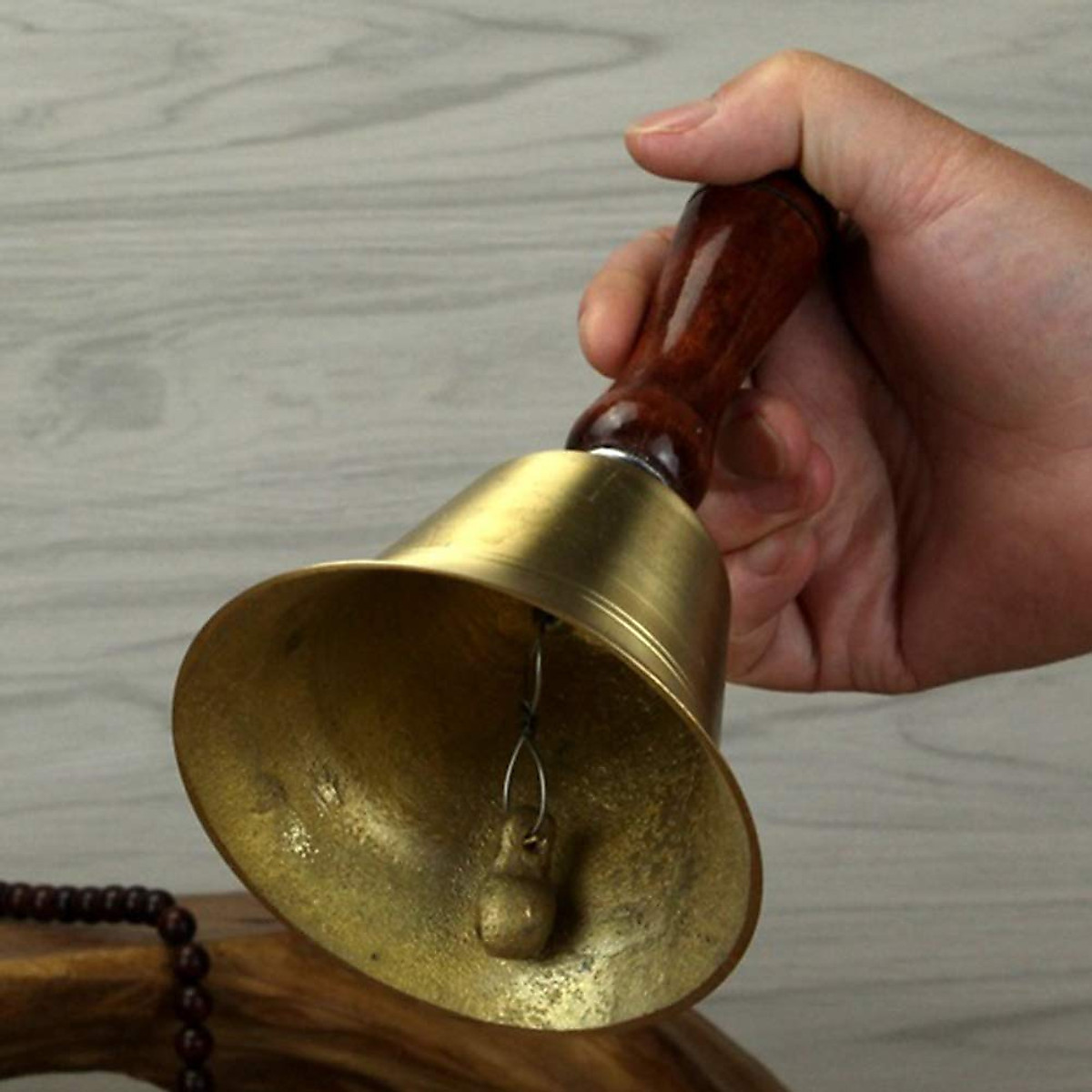 TOYANDONA Metal Hand Bells Call Bell Service Hand Bells Black Wooden Handle Handbells Santa Hand Bell Note Handbell Diatonic Metal Bells Musical Percussion for Christmas Dinner Shop Hotel