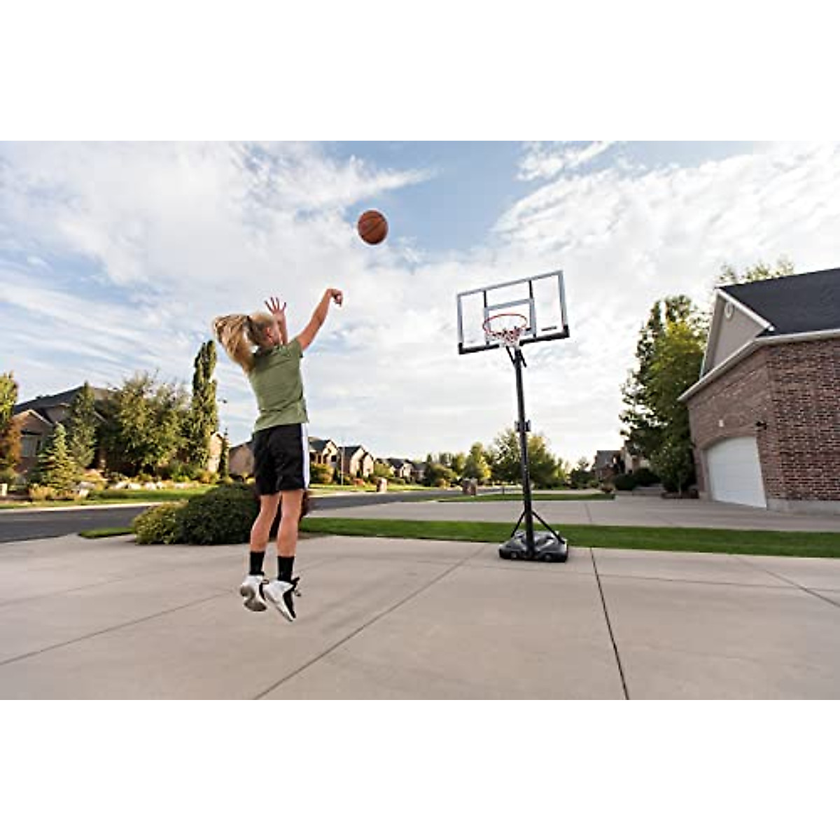 Lifetime 90061 Portable Basketball System, 52 Inch Shatterproof Backboard,Black