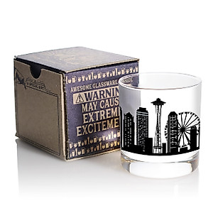 Toasted Tales - Seattle Skyline Cityscapes Whiskey Glass | Gift for Seattle City People | Old Fashioned Rocks Urban City Glasses | Seattle City Lovers Gift | American City Drinkwares Glasses (11 oz)