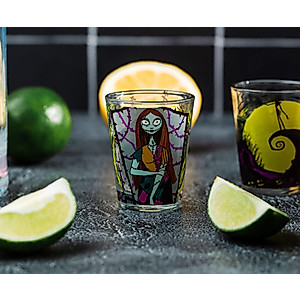 Silver Buffalo NB110864 Disney Nightmare Before Christmas Mini Glasses (4 Pack), Multicolor
