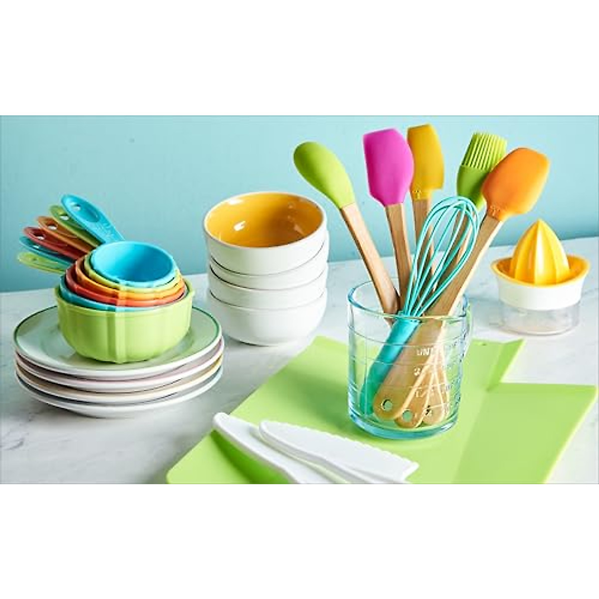 Kid Chef Vegan: The Foodie Kid's Vegan Cookbook