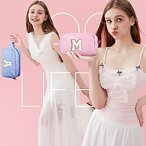 YOOLIFE Graduation Gifts for Girls Teen Girls - Class Of 2024, Personalized Graduation Gifts for Her, Graduation Party Favor, Monogram Initial Pink Makeup Bag for Teen Girl Gifts Trendy Stuff G