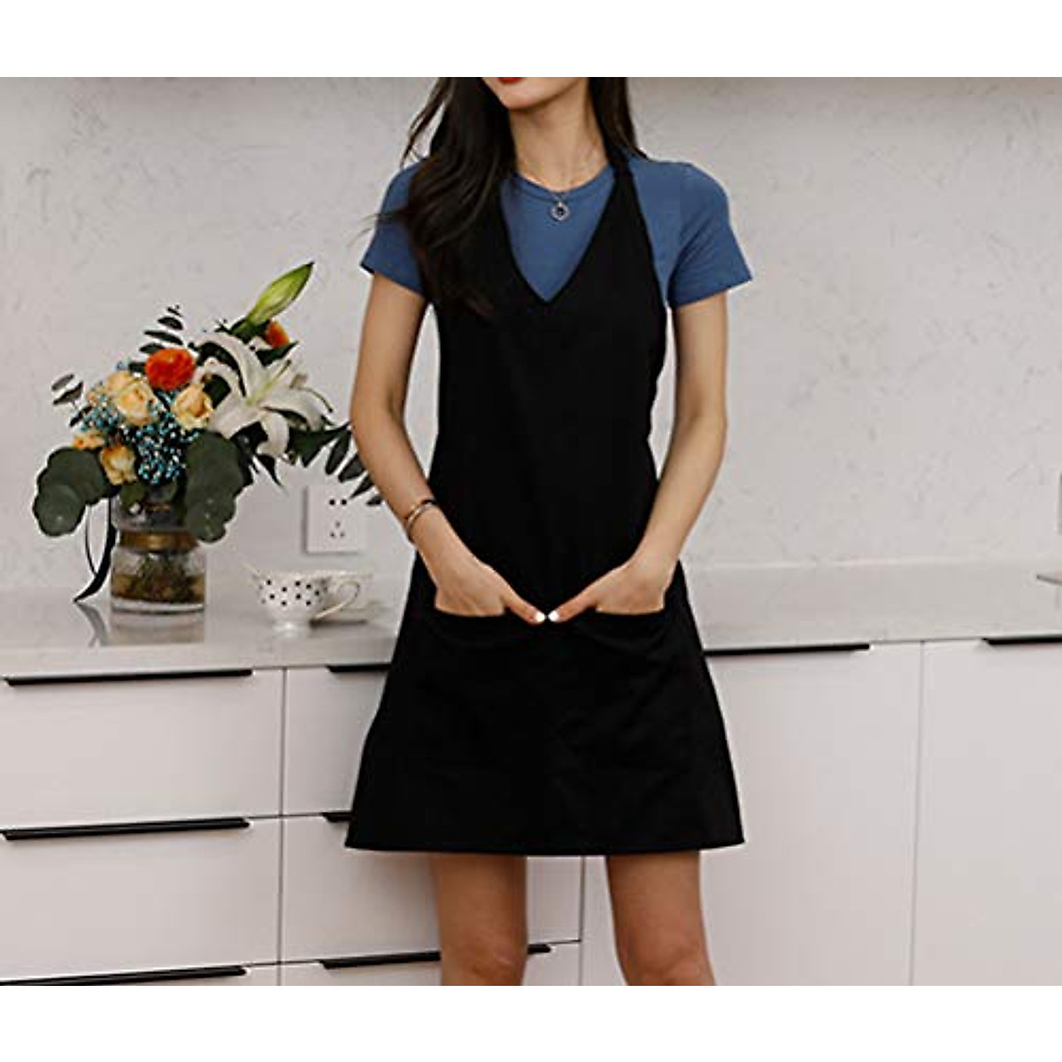 losofar Unisex Black Kitchen Chef V-neck Apron Adjustable Neck Straps Durable BBQ Cooking Works Aprons with Pockets (black)