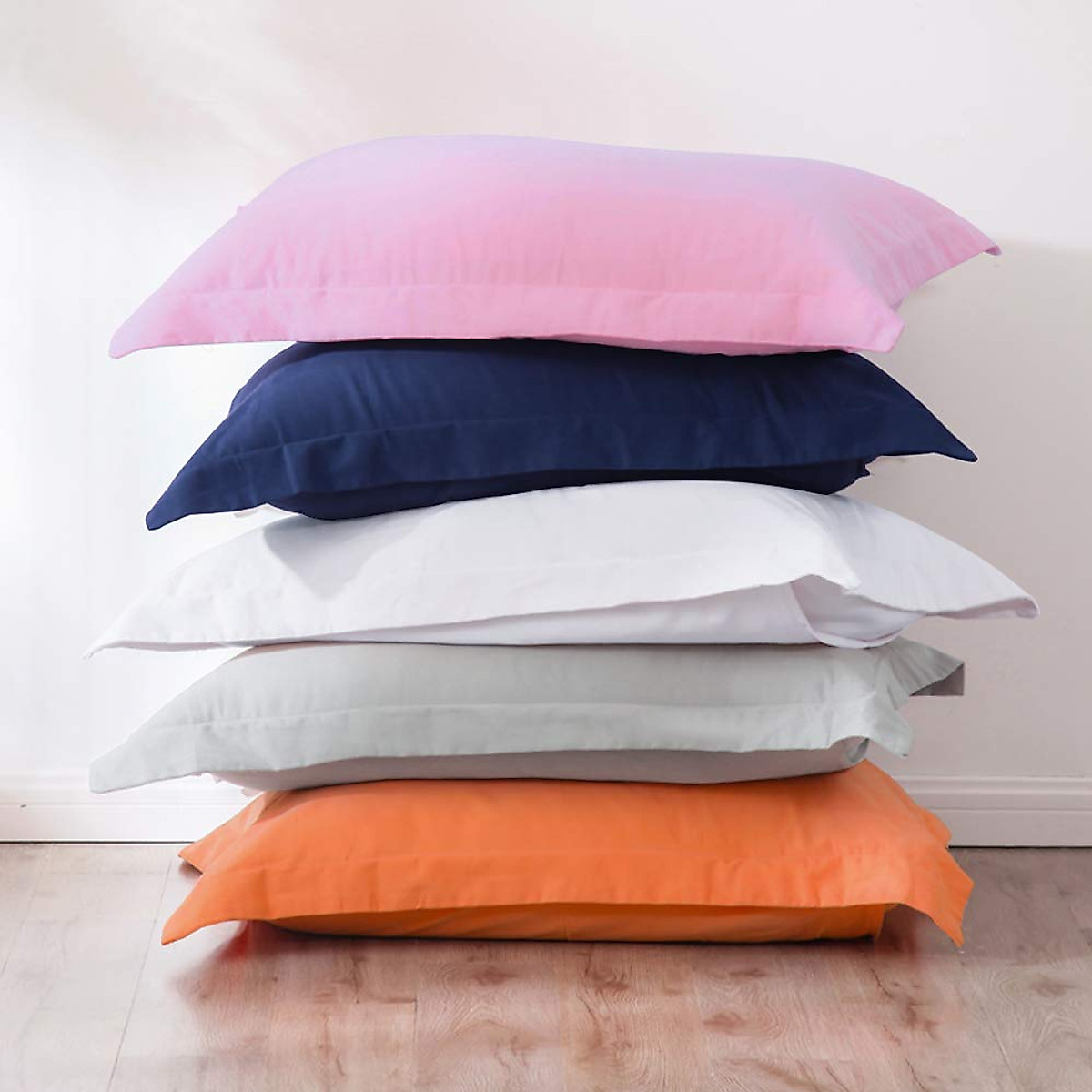 FLXXIE Microfiber European Pillow Shams Set of 2, Fade, Wrinkle and Shrinkage Resistant Soft Pillow Covers with Envelope Closure Euro Sham Covers (White, 26x26 Inches)