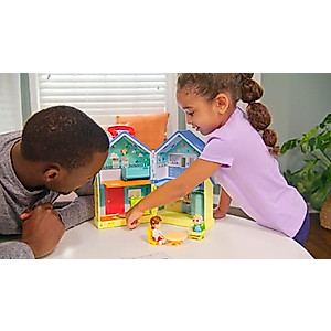 CoComelon Deluxe Family House Playset with Music and Sounds - Includes JJ, Family, Friends, Shark Potty, Crib, Sofa, Chair, High Chair, Dining Room Table, Fridge, Activity Sheet - Amazon Exclusive