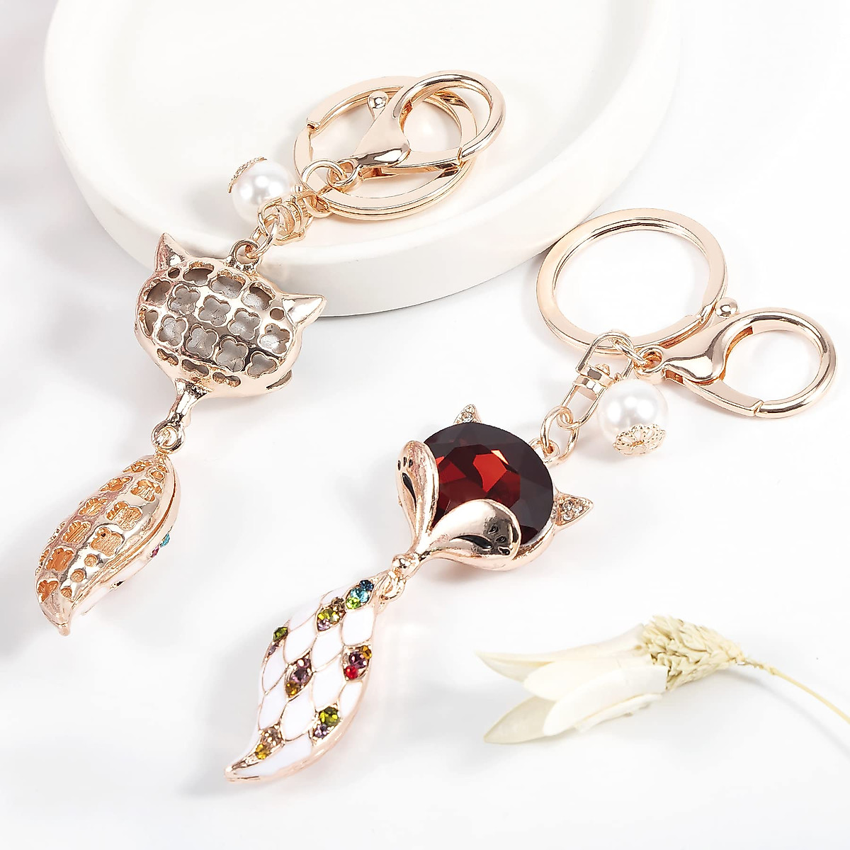 BeShiny Fox Keychains for Women Creative Animal Key Chains Handbags Key Ring Bag Charms Purse Pendant Gifts for Women （Red）