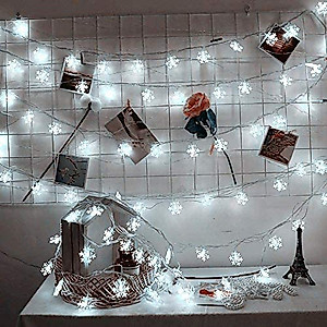 KAILEDI Christmas Lights, 19.6 ft 40 LED Snowflake String Lights Battery Operated, 2 Modes Waterproof Fairy Lights for Xmas Party Garden Patio Bedroom Decor Indoor Outdoor