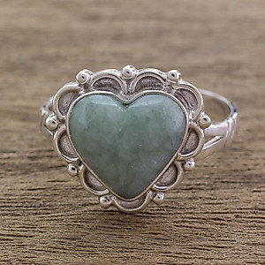 NOVICA Artisan Handcrafted Jade Heart Ring Hearts on Sterling Silver Green Cocktail Guatemala [crownbezel 0.6 in L x 0.6 in W x 0.2 in H Band Width 3 mm W] ' Zinnia Love'