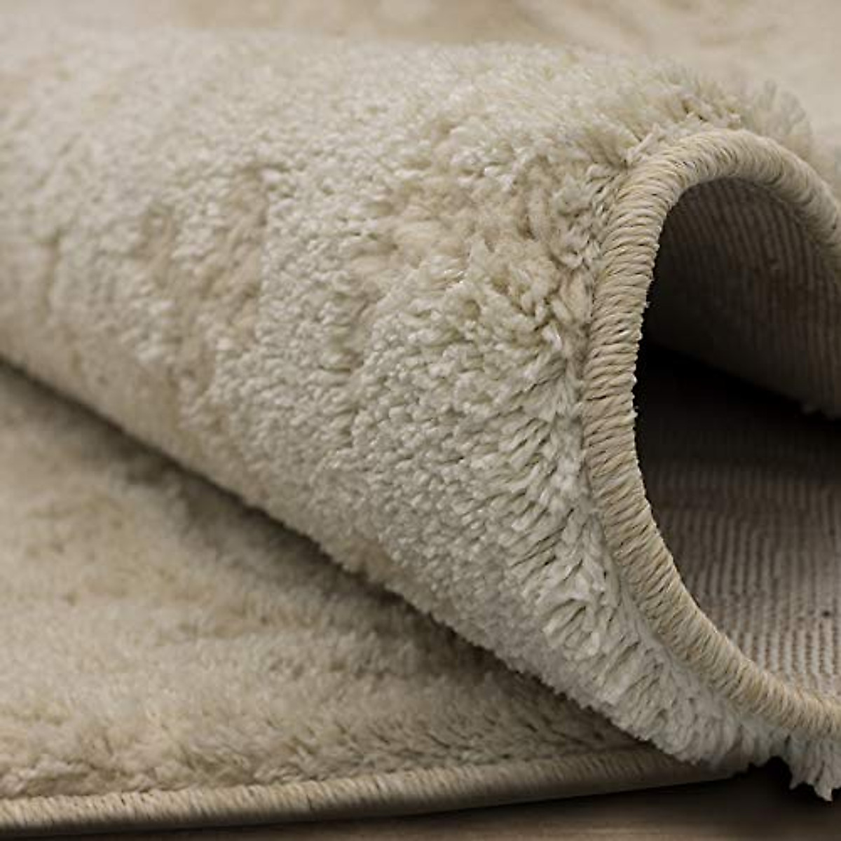 Mohawk Home Cream Francesca Area Rug, 5'x8'