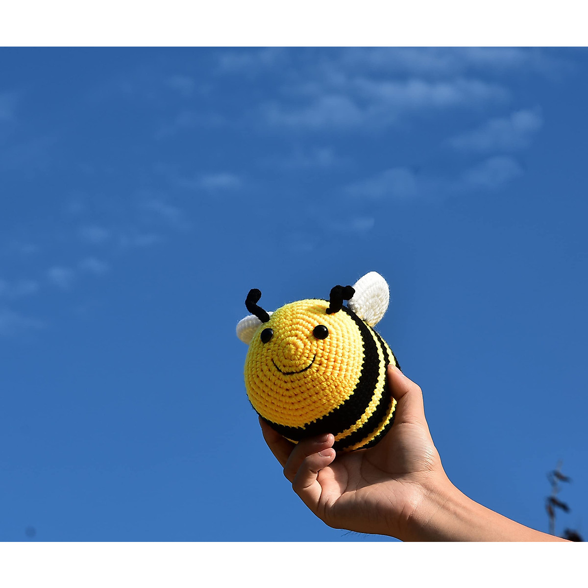 BABOLI Handmade Emotional Support Bee Stuffed Animal Crochet Fuzzy Bumblebee with Smile Face and White Wings Knit Soft Yarn Plush Bee Toy Pretty Sweet Gifts for Kids or Stuff Collection 6 Inch