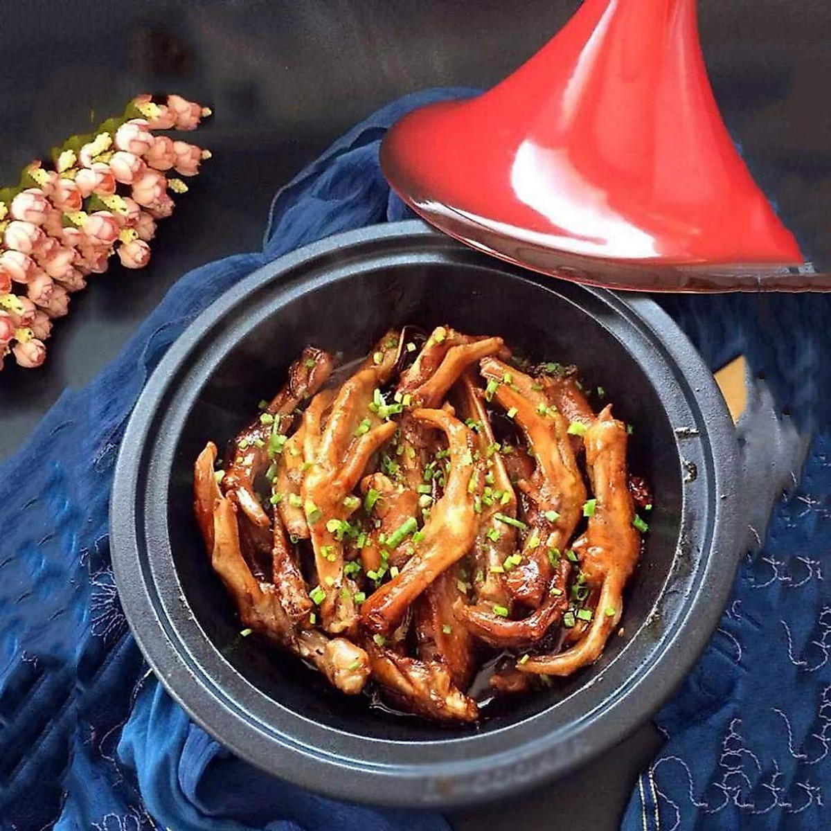 MYYINGBIN Tagine Enameled Cast Iron Pot with Ceramic Lid for Different Cooking Styles and Temperature Settings, Lead Free Slow Cooker, Red