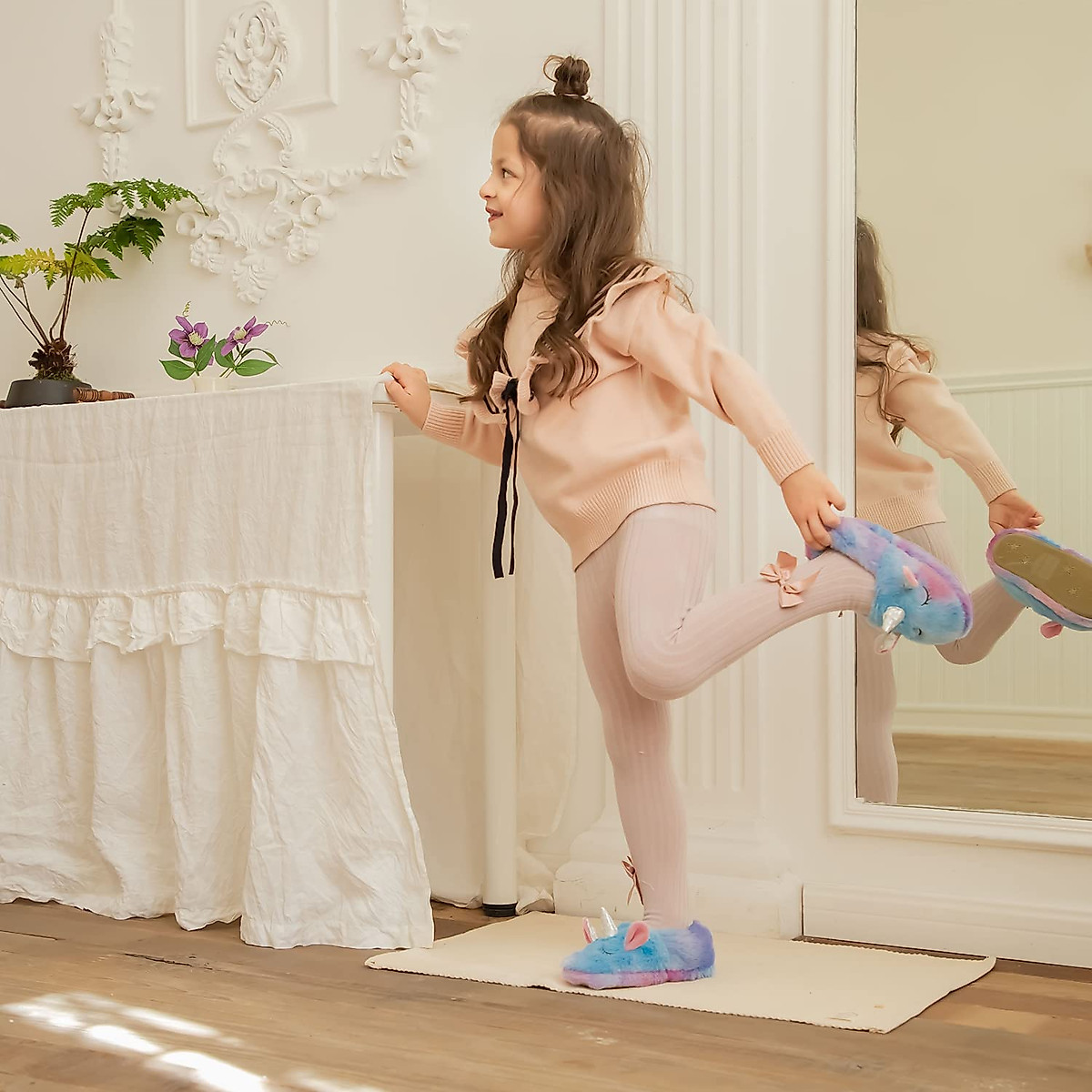 KAKU NANU Toddler Rainbow Slippers Cute Fluffy Slipper Animal House Shoes for Girls Boys (Colorful,5-6 Toddler)