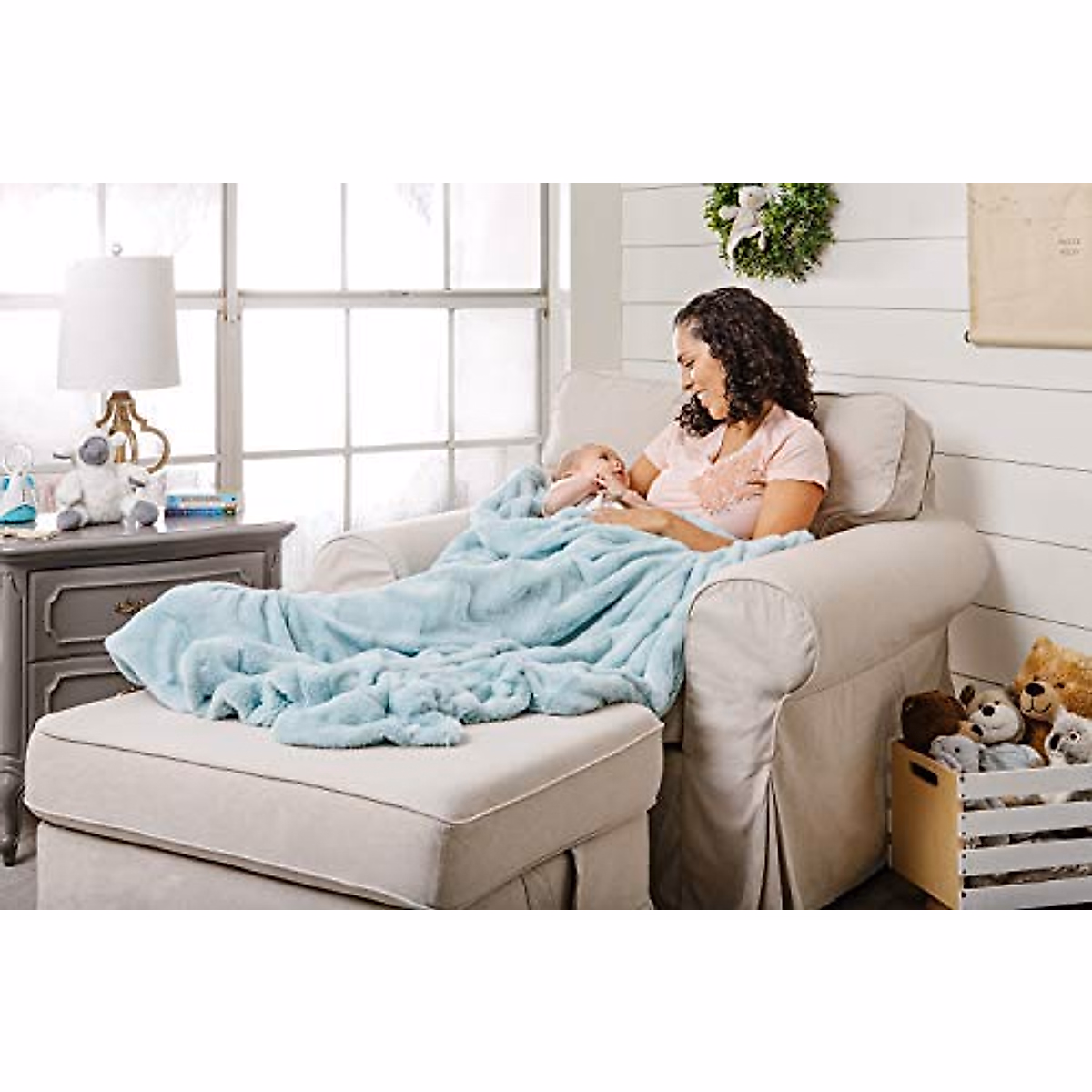 Chanasya Fuzzy Faux Fur Soft Wave Embossed Throw Blanket - Cozy and Warm Lightweight Reversible Sherpa for Couch, Home, Living Room, and Bedroom Décor (50x65 Inches) Turquoise