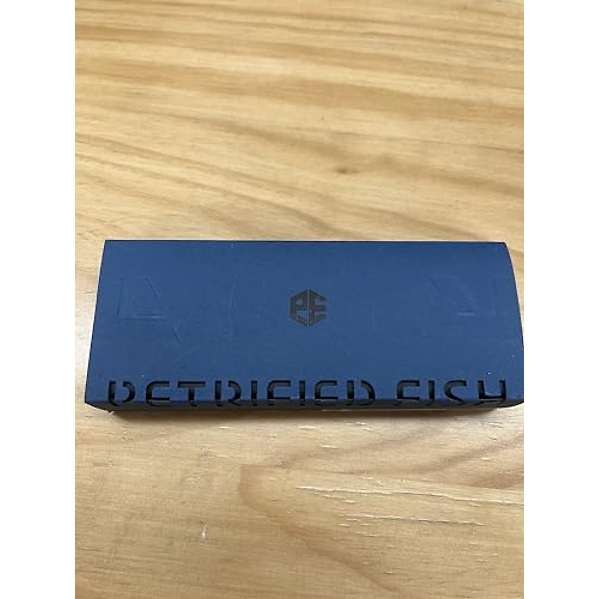 Petrified fish PFP03 Victor,3.58" K110 Satin Blade,140g Micarta Handel Flipper Liner lock Folding knife (Blue Satin)