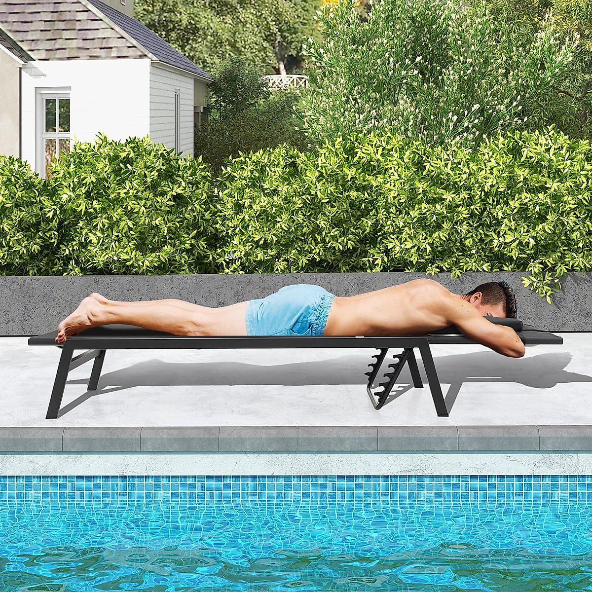 Giantex Patio Chaise Lounge Chair - Outdoor Lounge Chaise with Face Hole, Detachable Head Pillows, 5-Position Adjustable Tanning Chair for Poolside, Yard, Deck, Outside Sunbathing Chair (1, Black)