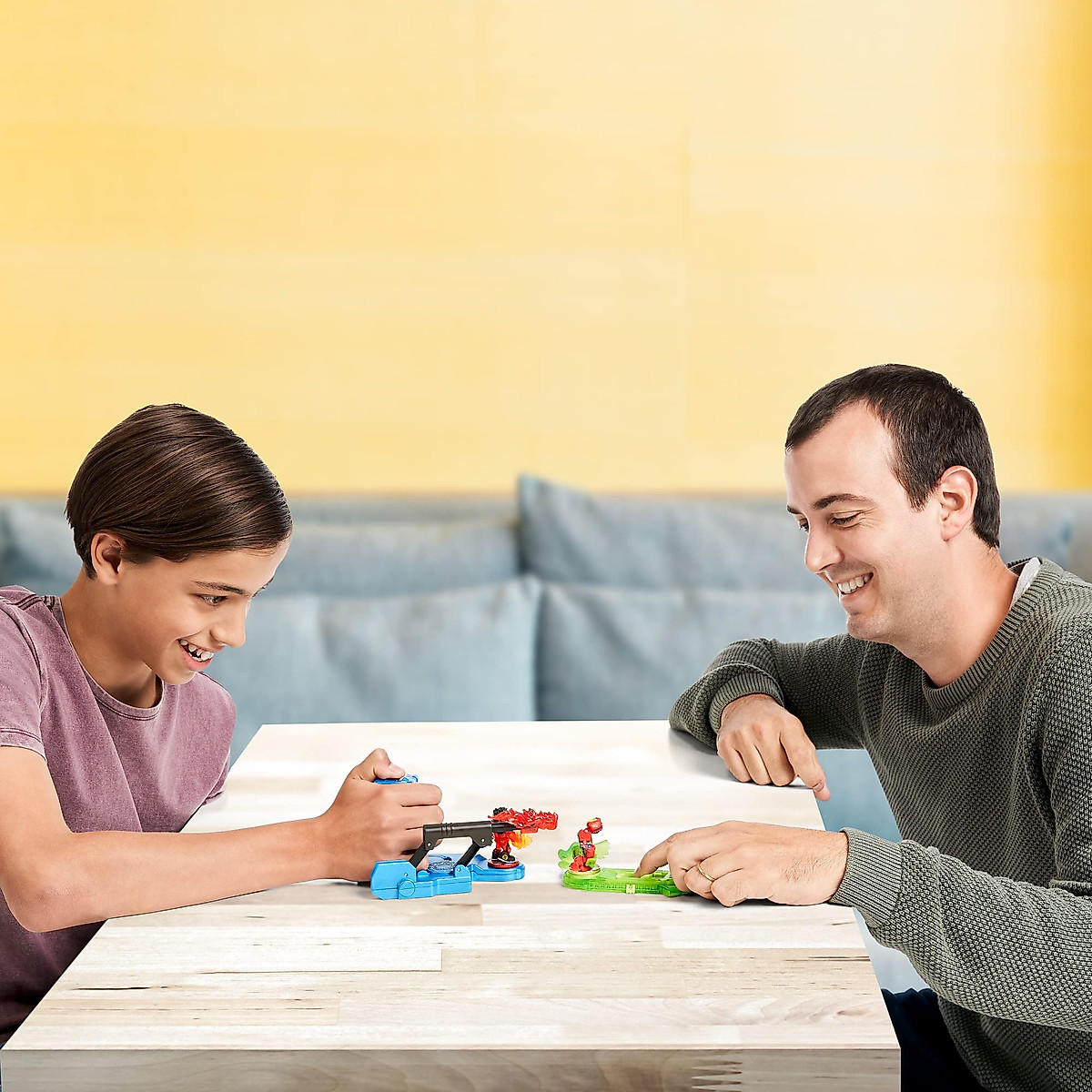 Legends of Akedo Powerstorm Mega Strike Controller with Elemental Punch Action |Turbo Chux Action Figure | Amazon Exclusive