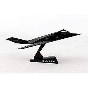 Daron Worldwide Trading F-117 Nighthawk 1:150 Vehicle , Black