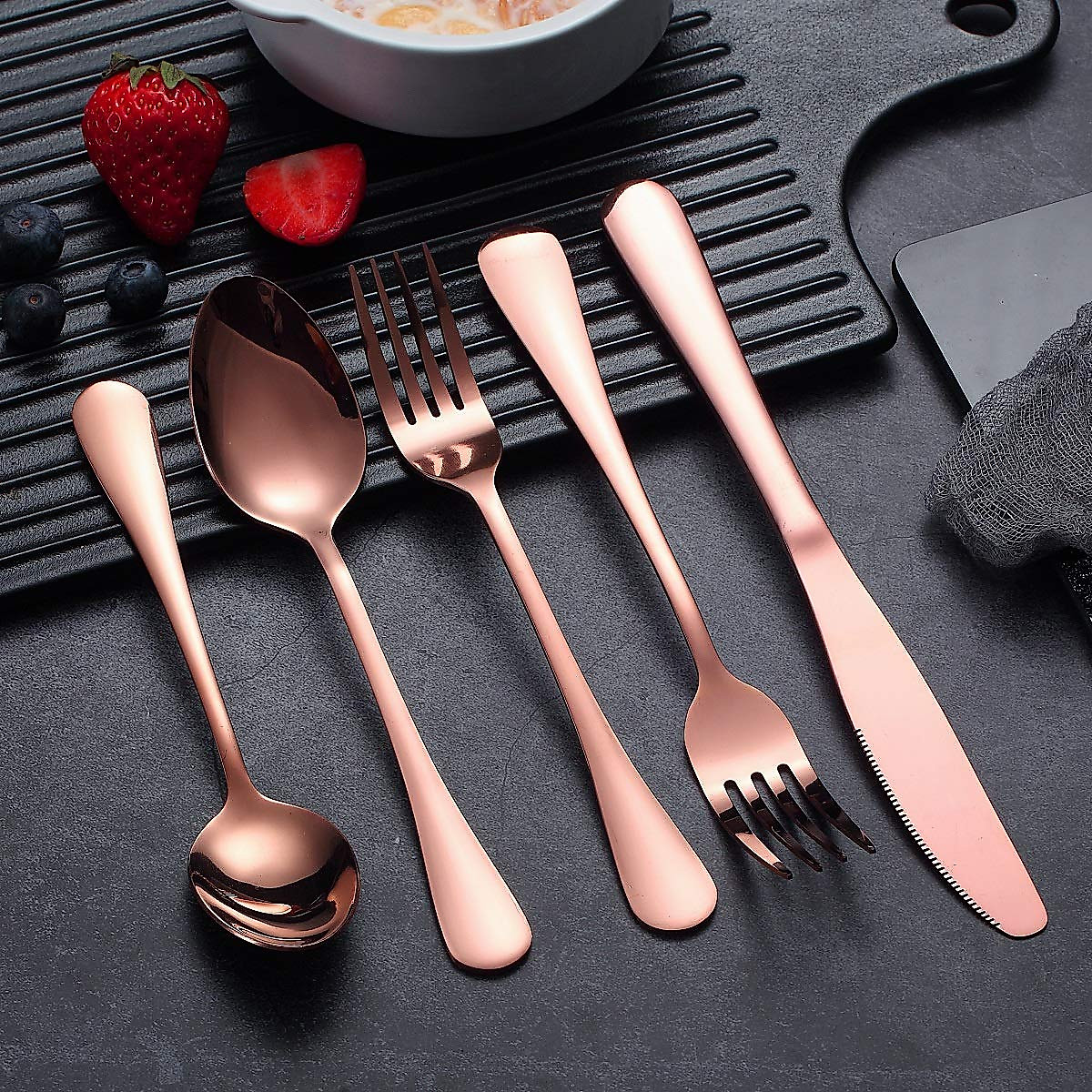 Rose Gold Flatware Set 20 Piece Service for 4, Copper Plated Stainless Steel Silverware set Service for 4 (Shiny, Copper)