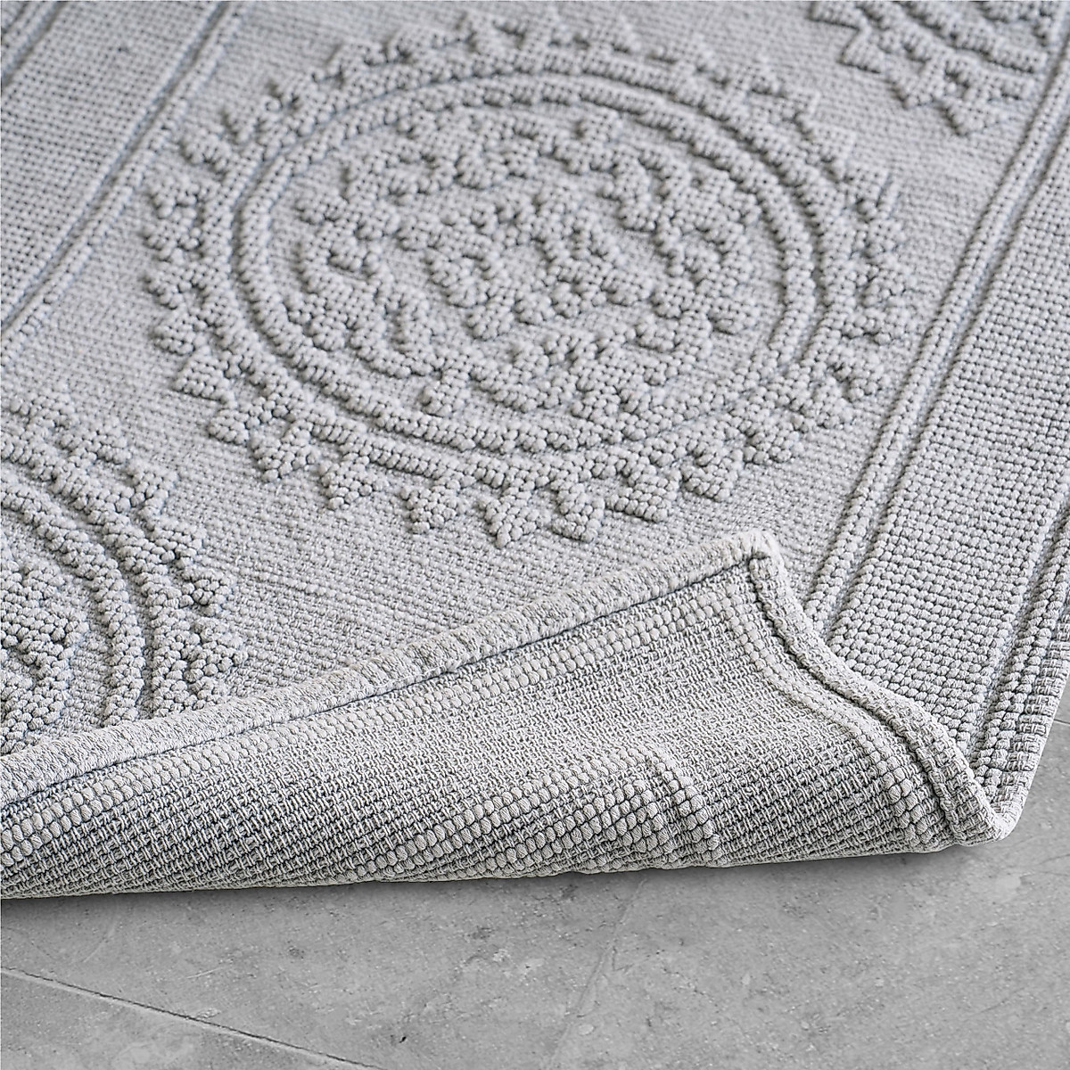 Jean Pierre New York Cotton StoneWash Medallion 17x24/20x32 in. 2-Piece Bath Rug Set, Gray