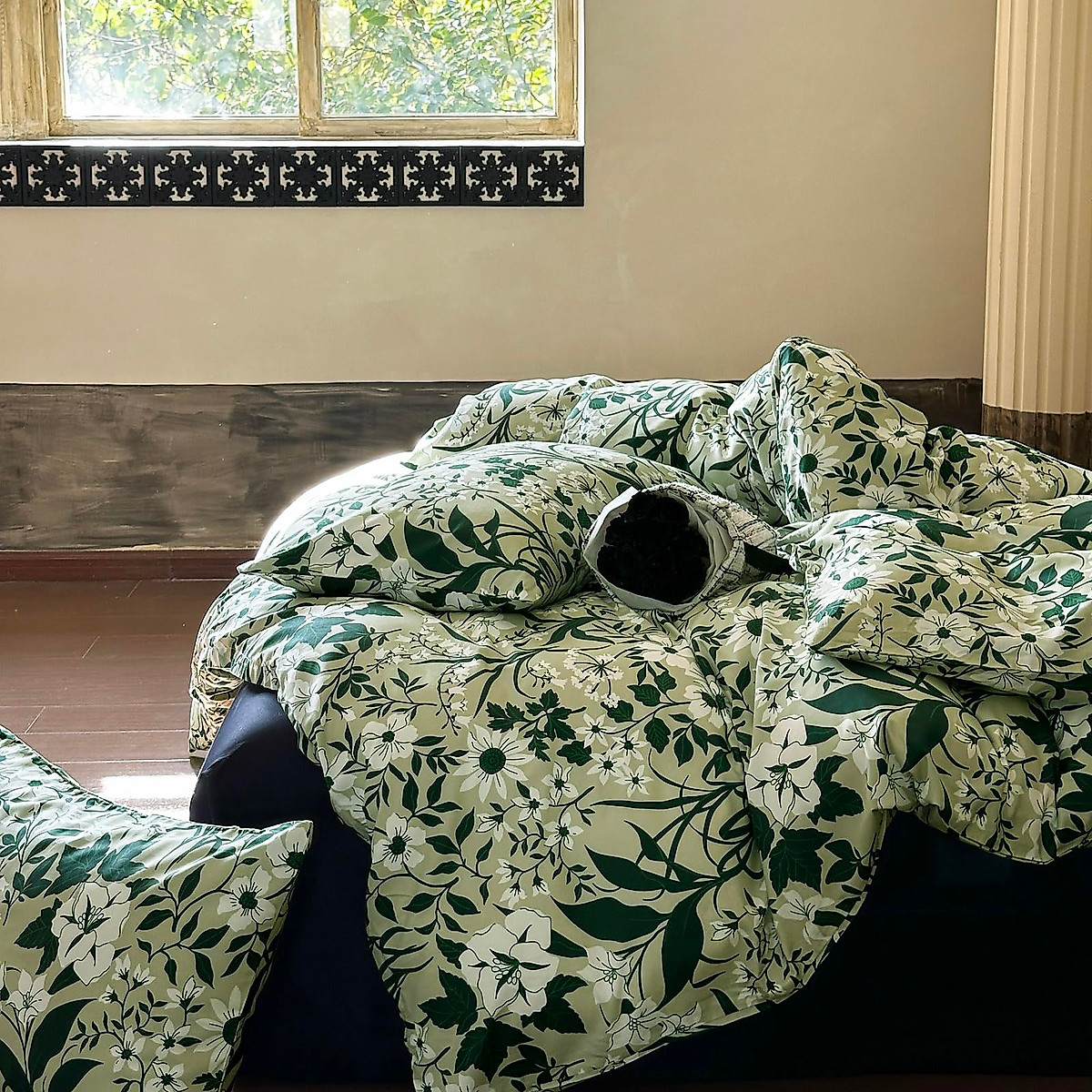 MKXI Green Floral Duvet Cover White Flowers Patterned Tropical Bedding Set Queen Size Print Duvet Cover Set for Girls Generous Plant Duvet Cover 100% Cotton Bedding