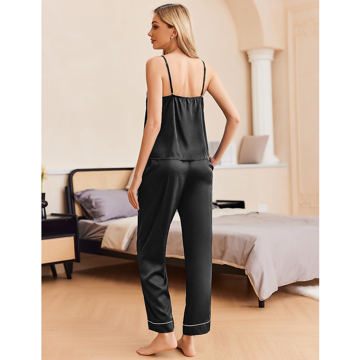 Ekouaer Women Silk Satin Pajamas Sleeveless Pjs Set 2 Piece Summer Loungewear Sleepwear with Pockets Black,XL