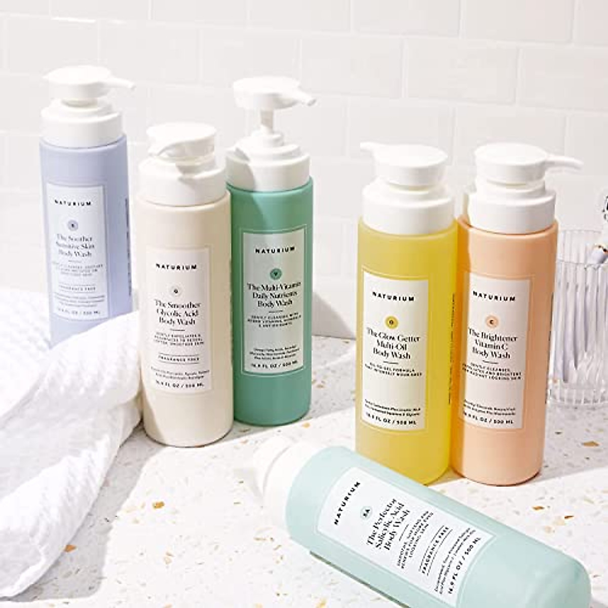 Naturium The Glow Getter Multi-Oil Hydrating Body Wash, Gentle Cleanser, 16.9 oz