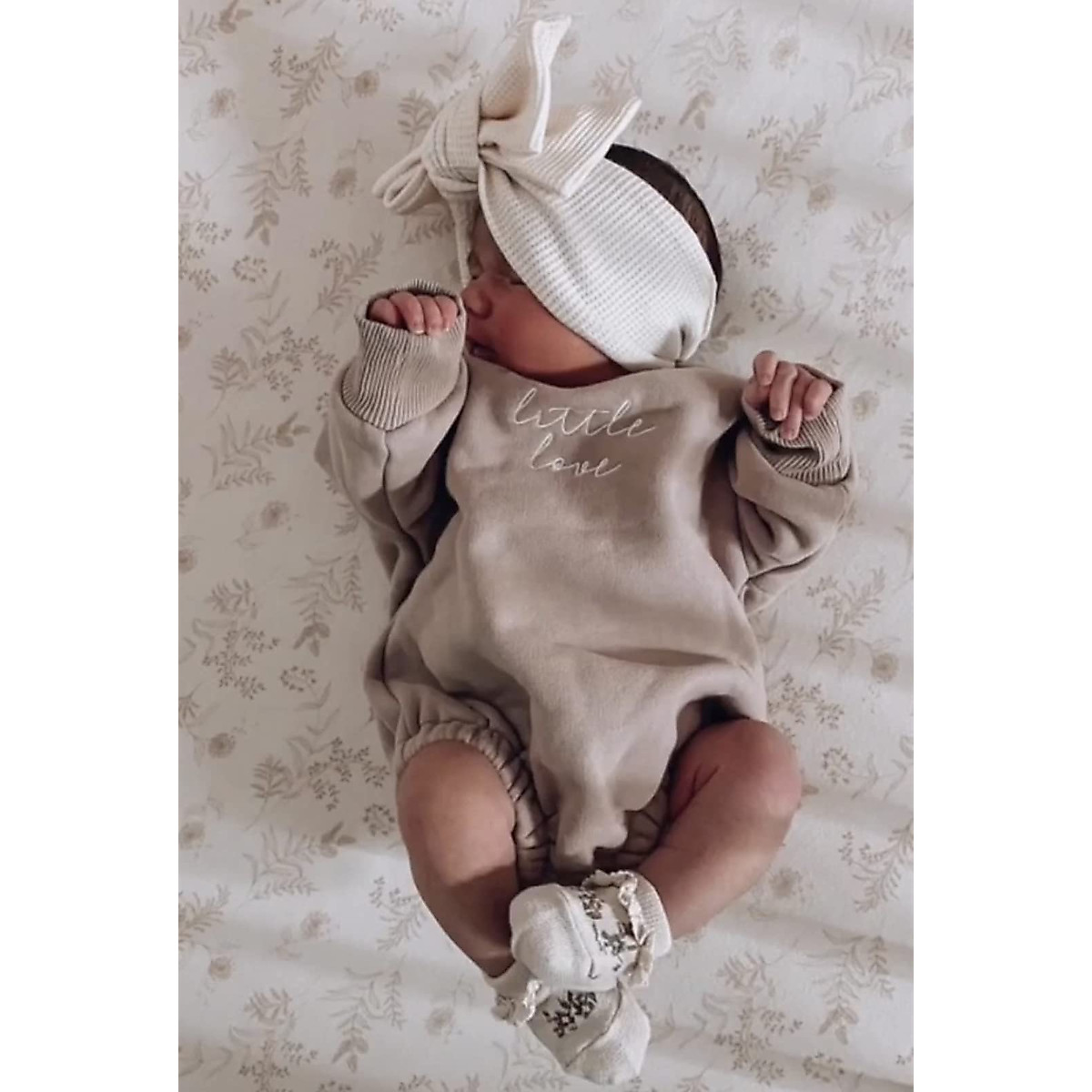 FYBITBO Baby Girl Boy Crewneck Sweatshirt Bubble Romper Long Sleeve Shirt Onesie Valentines Day Outfit Fall Clothes (Little Love Pale Purple,0-3 Months)