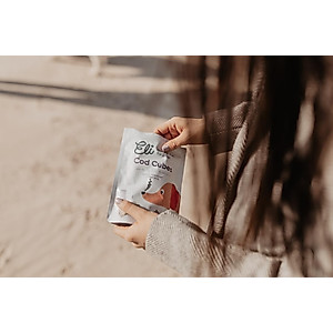 Eli Cod Skin Cubes 3 oz - Naturals Premium Dog Treats, Fish Skin Dental Treats, Rich in Protein & Omega 3, Low in Fat, Grain Free, Single Ingredient, Crispy, Hypoallergenic, Gluten Free, Air Dried