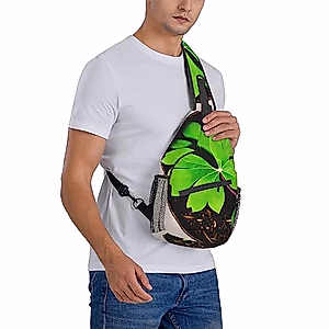St Patricks Day Leaves High Storage Capacity Chest Bag Diagonally Sling Backpack Crossbody Shoulder Bag For Men Women