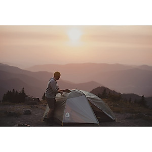 Sierra Designs Meteor 2 – Lightweight Backpacking Tent – Plenty of Room for 2 People – 2 Door 2 Vestibule Design – Fast and Easy 2 Pole Setup…