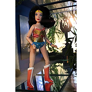 Mego - DC Comics Wonder Woman 8 Action Figure