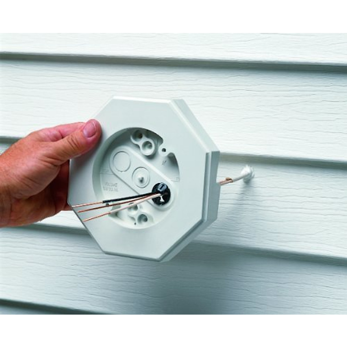 Arlington Industries FBA_8151-1 Arlington 8151-1 Lamp Mounting Kit with Built-in Box for 5/8 Inch Vertical Siding Lap, White