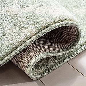 SAFAVIEH Adirondack Collection Area Rug - 8' x 10', Green & Ivory, Modern Diamond Distressed Design, Non-Shedding & Easy Care, Ideal for High Traffic Areas in Living Room, Bedroom (ADR131Y)