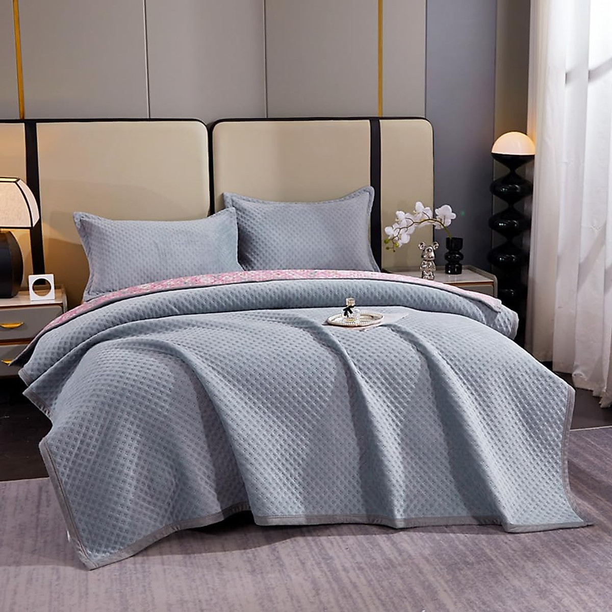 Mengersi Velvet Quilt Set Queen Size, Lightweight Waffle Comforter Set, Oversized Bedspread Coverlet Quilted Blanket Bedding Set, with 2 Matching Pillow Shams for All Season (Gray, Twin)