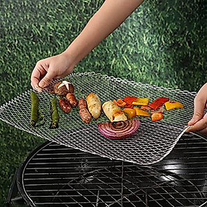 Hemoton Gas Grills 30 Pcs Aluminum BBQ Mesh Grill Mat Disposable Grill Topper Broiler Pans Non Stick Baking Tools Outdoor BBQ Accessories for Baking Cooking Grilling Gas Grill
