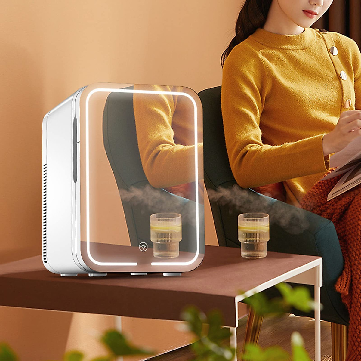 Mini Beauty Fridge, 10 Liters Beverage Refrigerator, Portable Beauty Freezer for Skincare, Breast Milk, Snacks, Medications and Beverage, Cooling and Heating, Mirrored Door