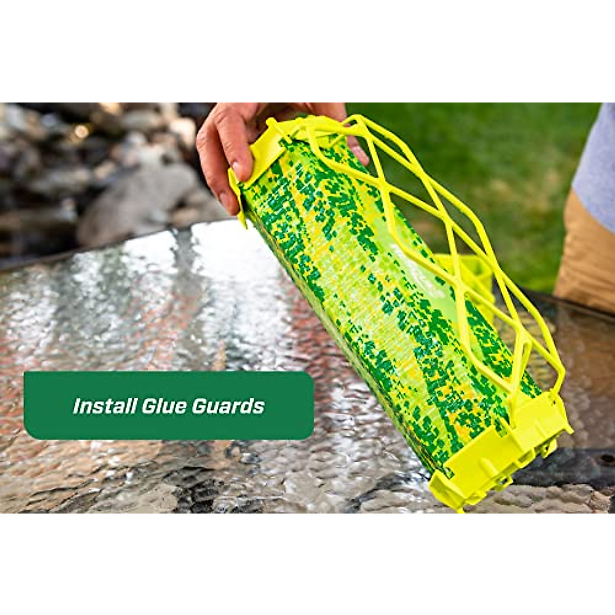 RESCUE! TrapStik for Wasps, Mud Daubers, Carpenter Bees - 2 Pack