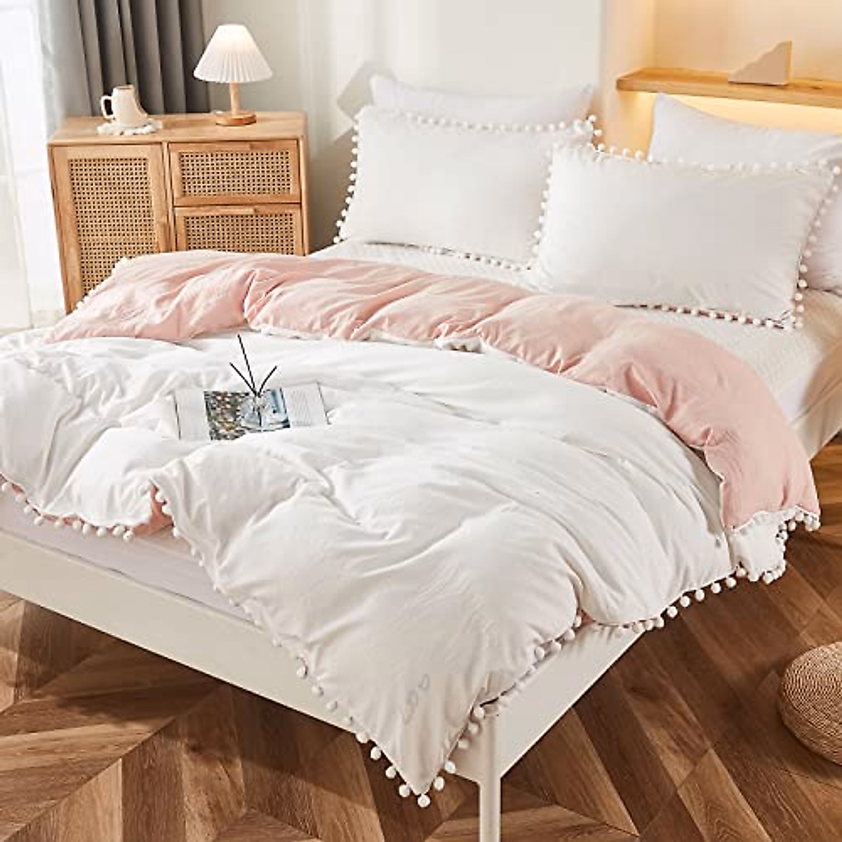 Bedbay Queen Duvet Cover Set Pink Bedding for Teen Girls Aesthetic Bedding Set Ball Pom Fringe Design 3pcs Ultra Soft Microfiber Duvet Cover Set(White&Pink,Queen)