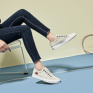 Women's Slip on Shoes Fashion Canvas Sneakers Non Slip Low Top Casual Shoes(Beige.US5)