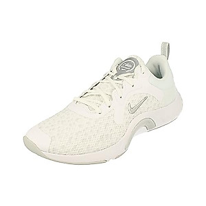 NIKE Women's Sneaker, White Metallic Platinum 101, 9