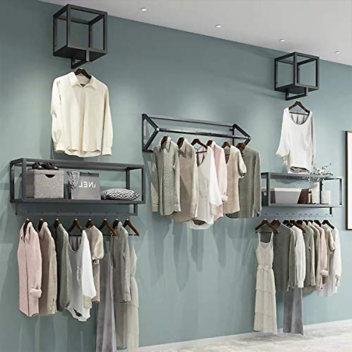 MDEPYCO Creative Triangle Display Garment Racks in Boutique Clothing Stores, Wall-Mounted Hanging Clothes Shelf in Home, Towel Racks for Bathroom Storage (Black, 31.5" L)