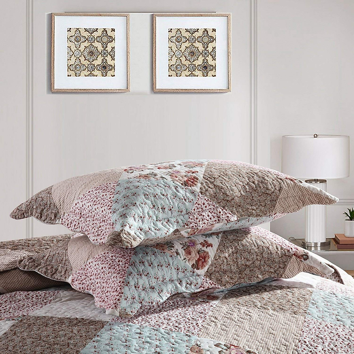 ENJOHOS Quilts Queen Quilt Set with Pillow Shams Lightweight Reversible Bedspread for Queen Bed Korean Style Pink Flower Garden on Kaki Daybed Bedding