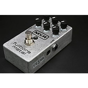 MXR M116 Fullbore Metal Distortion Pedal w/4 FREE Cables