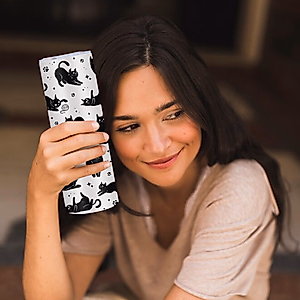 MoYueno Cat Mugs for Cat Lovers, 20oz Slim Black Kitty Tumbler with Lid & Straw & Brush, Kitty Coffee Mugs for Animal Lovers, Animal Gift for Birthday